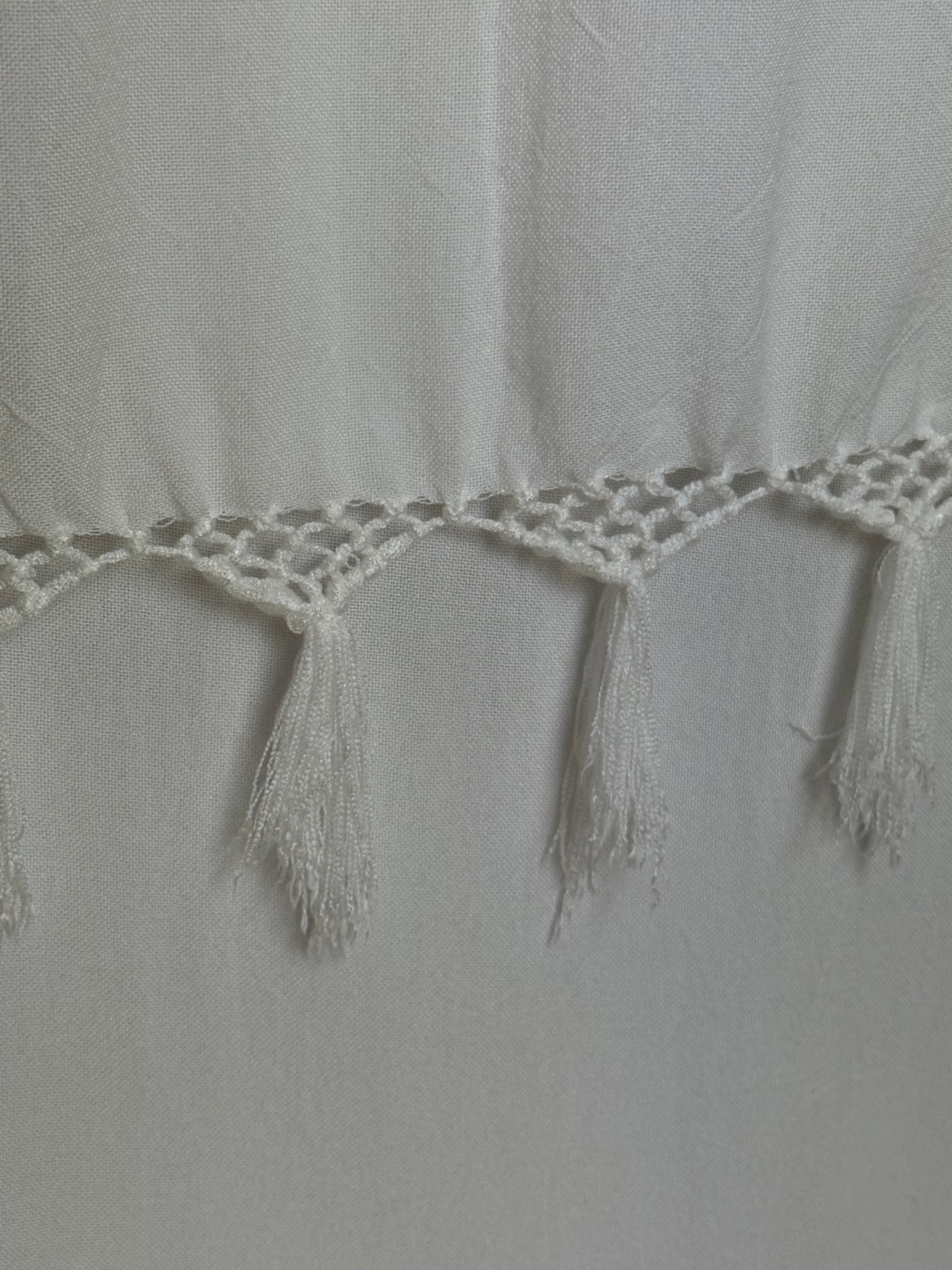 Gordijn met handgeknoopte randen - wit – LUNA LOLA AMSTERDAM